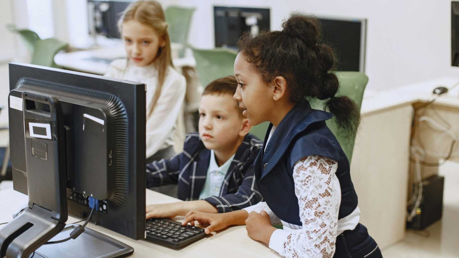 Geometry Spot Games, Activities & Online Fun Explained